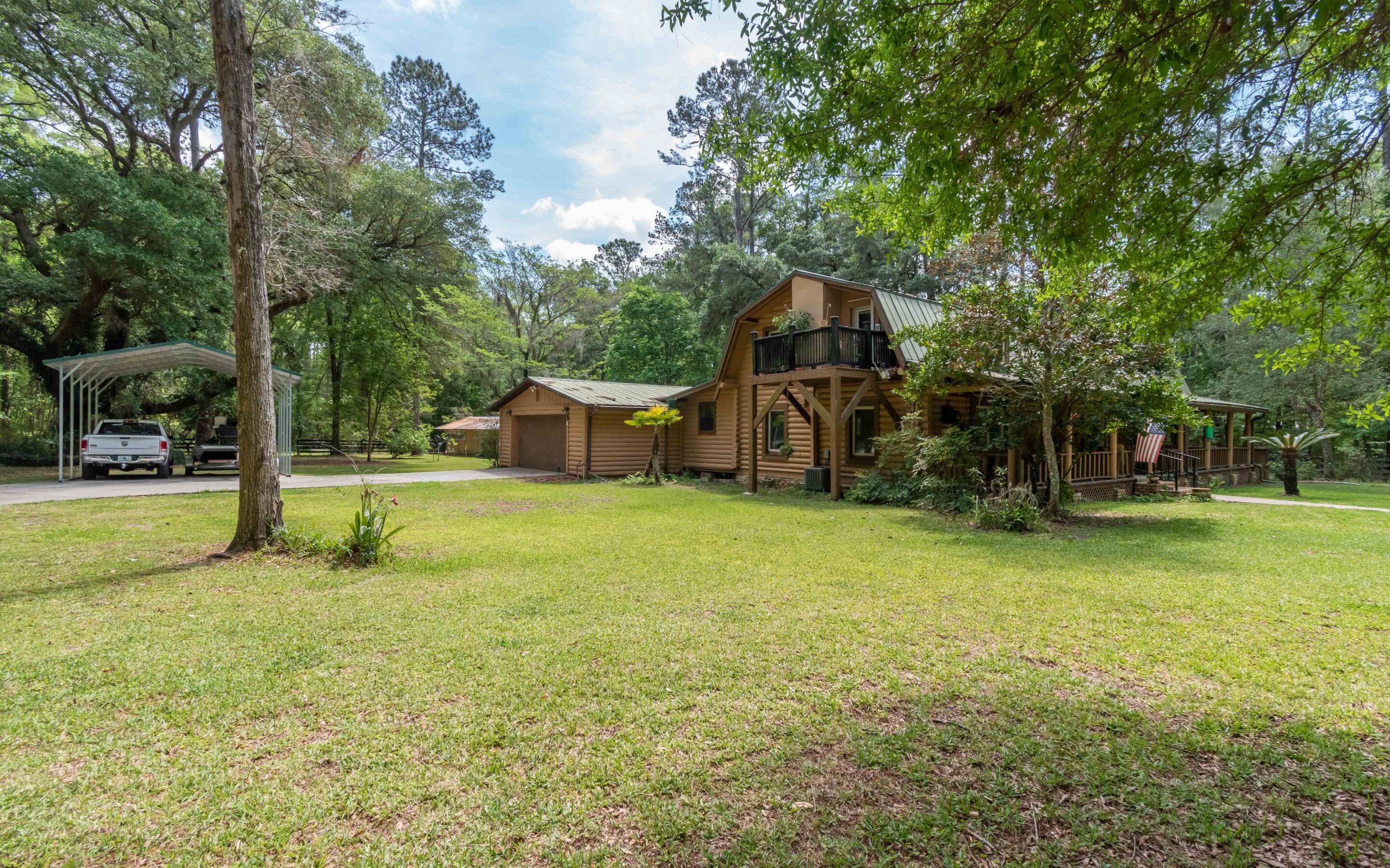 Log Cabin Homes | Rustic and Luxurious Log Cabin Homes in Central Florida